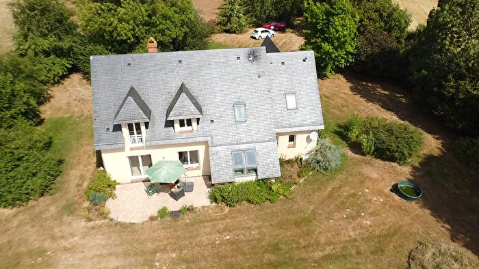 La Chapelle-Yvon - Maison 5 pièces à vendre