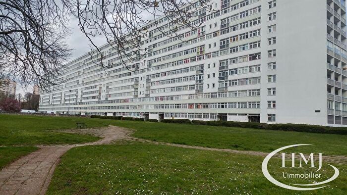 Appartement à vendre - Évry - 3 pièces - 2 chambres