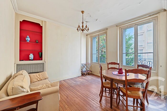 Issy-les-Moulineaux, Centre-ville, Corentin Celton, Les Varennes : Appartement 2 pièces à vendre