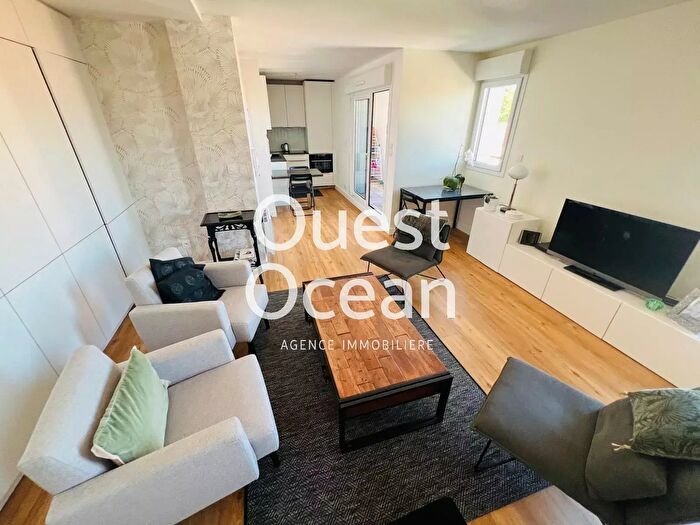 Appartement à vendre - Les Sables-dOlonne, Les Roses, Route du Château dOlonne - 3 pièces - 2 chambres