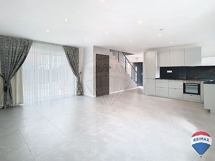 Maison à vendre - Retzwiller - 5 pièces - 4 chambres