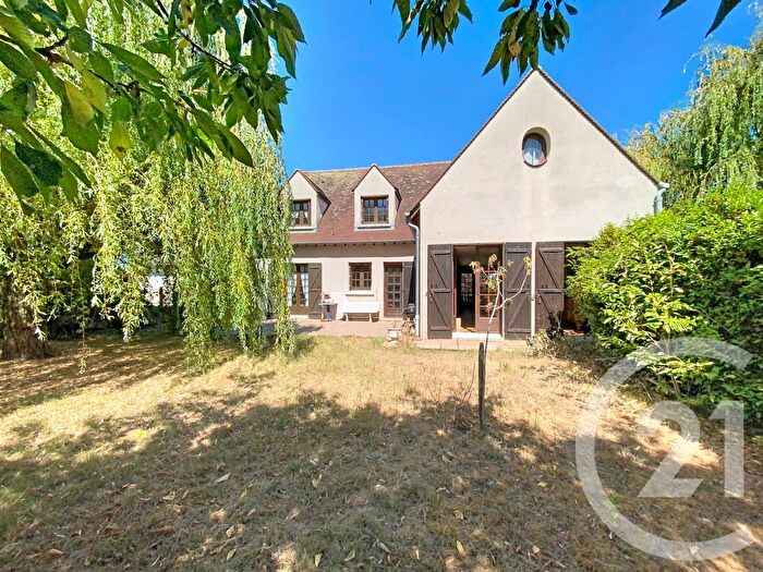 Maison 6 pièces à Nemours, Hauteurs du Loing, à vendre