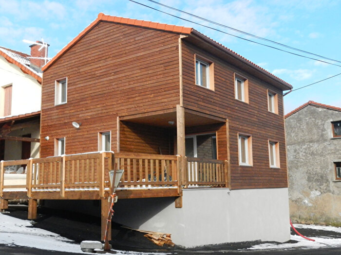 Maison à louer - Orcines - 4 pièces - 3 chambres