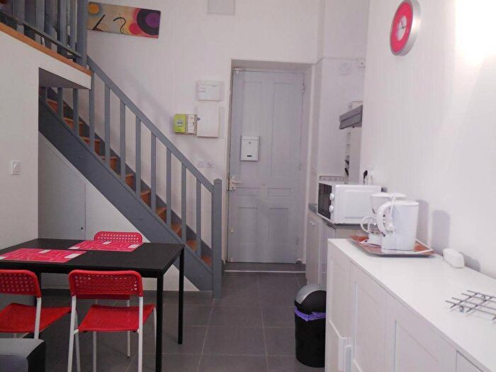 Appartement à louer - Lyon ème arrondissement - 2 pièces - 1 chambre