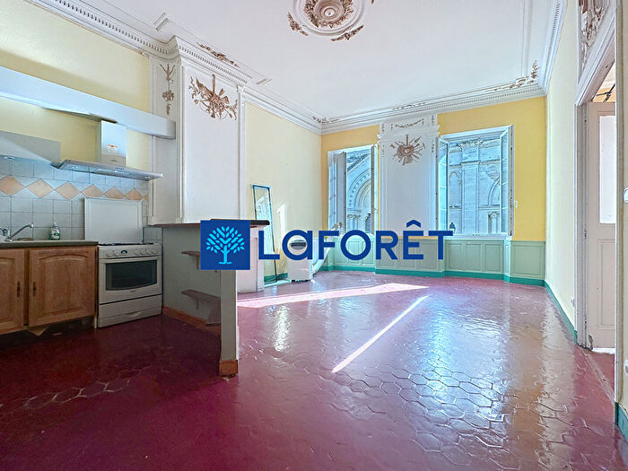 Appartement à vendre - Draguignan, Centre-ville historique - 2 pièces - 1 chambre