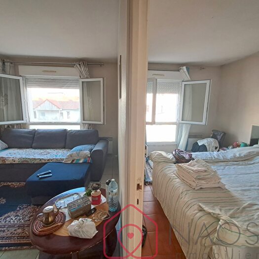 Appartement à vendre - Saint-Ouen, Victor Hugo, Les Docks - 2 pièces - 1 chambre