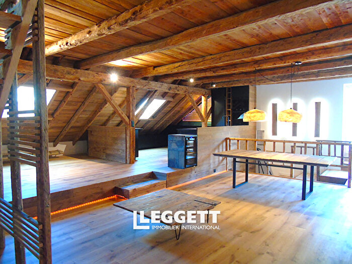 Appartement à vendre - Le Monêtier-les-Bains - 10 pièces - 4 chambres