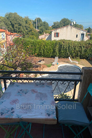 Villeneuve-Loubet, Les Hauts de Vaugrenier, Les Maurettes, Vaugrenier : Appartement 1 pièce à louer