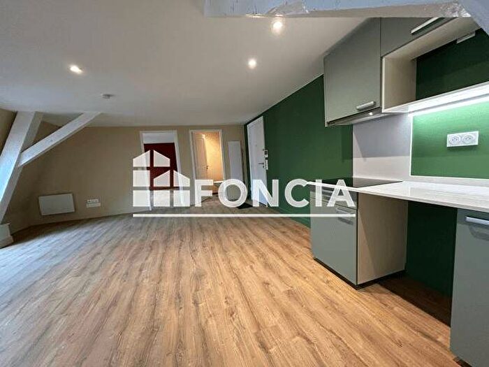 Appartement à louer - Thermal-Vieux-Vican, Vichy - 2 pièces - 1 chambre