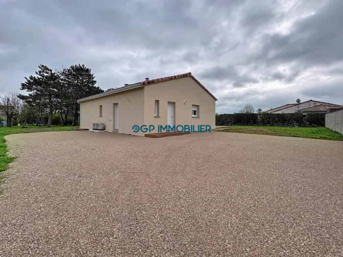 Maison à vendre - Saint-Étienne-de-Tulmont - 4 pièces - 3 chambres