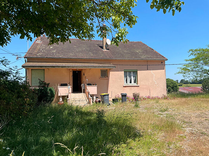 Maison 7 pièces à vendre à Frangy-en-Bresse