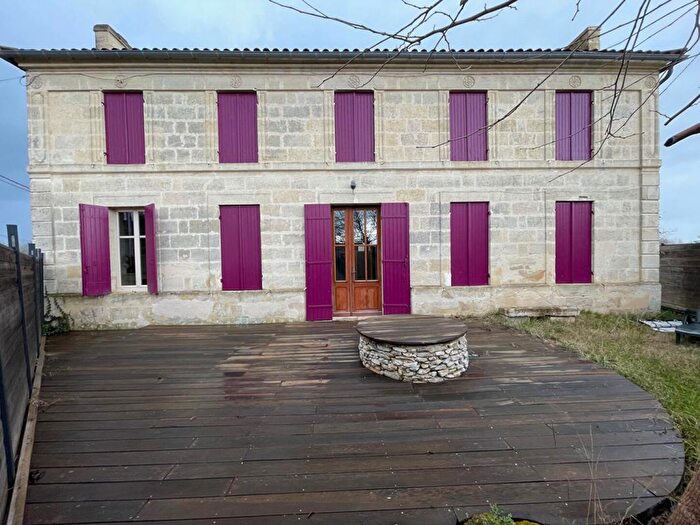 Maison à vendre - Montpeyroux - 5 pièces - 3 chambres