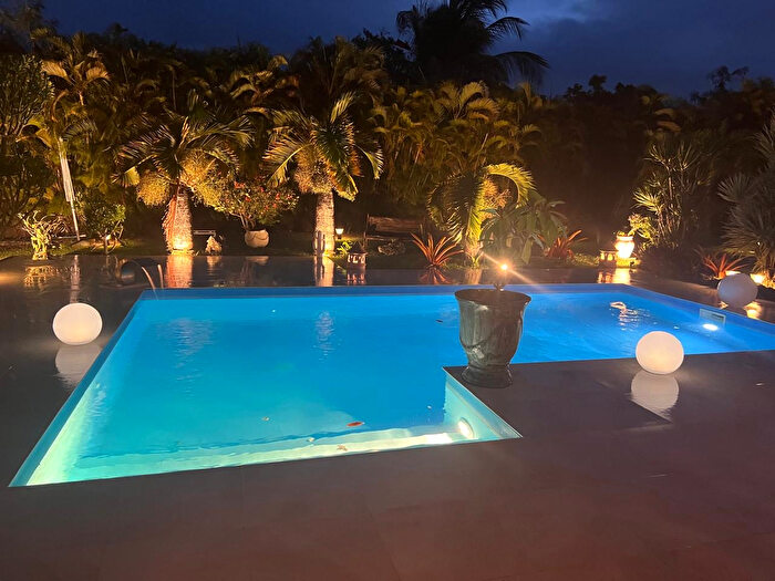 Maison à vendre - Saint-François - 5 pièces - 4 chambres