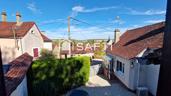 Maison 5 pièces à vendre - Vézinnes