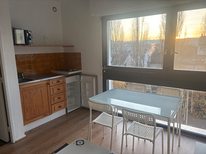 Appartement à louer - Nancy, Poincaré, Foch, Anatole France, Croix de Bourgogne - 1 pièce