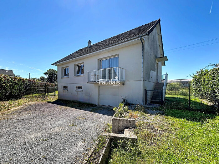 Maison 4 pièces à vendre à Surville