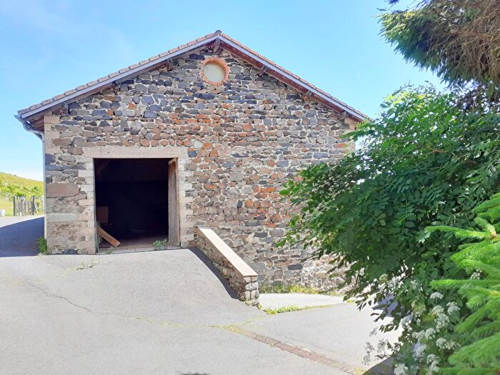 Maison à vendre - Saint-Front - 6 pièces