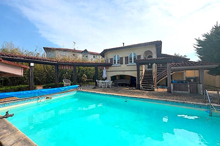 Maison à vendre - Aire-sur-lAdour - 5 pièces - 4 chambres