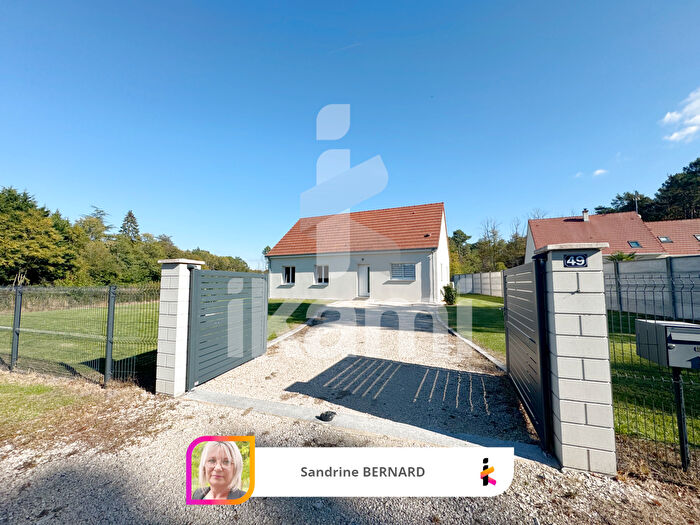 Maison à vendre - Châtillon-sur-Cher - 5 pièces - 3 chambres