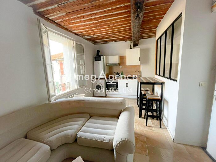 Roquebrune-sur-Argens, Village : Appartement 1 pièce à vendre