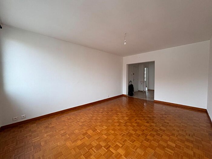 Appartement à louer - Le Puy-en-Velay - 3 pièces - 2 chambres