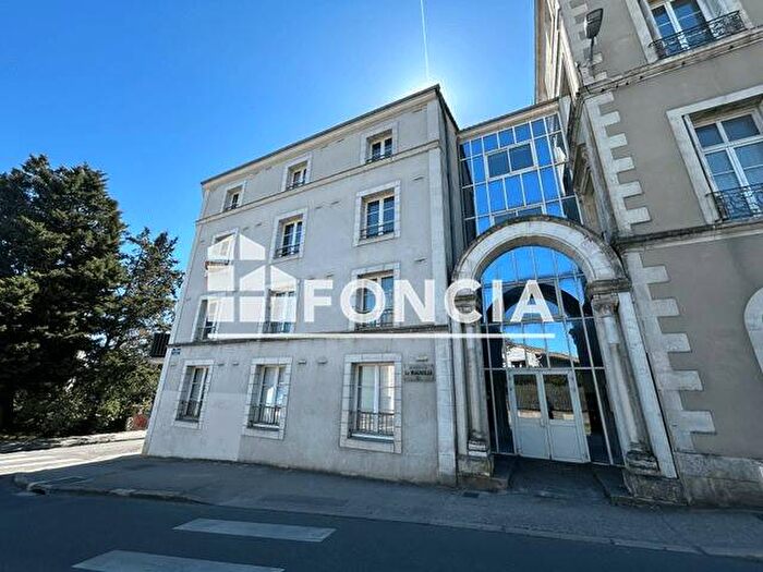 Trois Quartiers-Centre Ville, Poitiers - Appartement 2 pièces à louer
