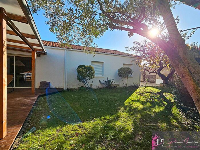 Maison à louer - Les Minimes-Tasdon, La Rochelle - 4 pièces - 3 chambres