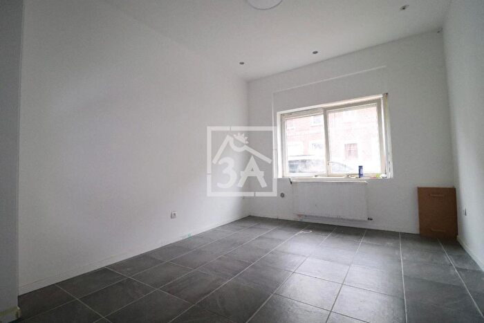 Maison à vendre - Armentières - 5 pièces - 3 chambres