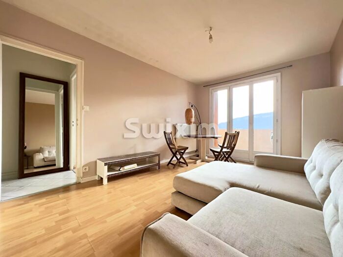 Appartement à vendre - Gaillard - 3 pièces - 2 chambres