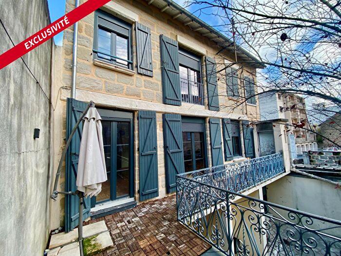 Maisons à vendre et appartements à louer - 2