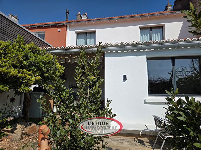 Maison à vendre - Rezé - 6 pièces - 3 chambres