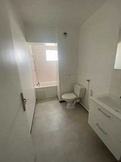 Appartement 1 pièce à louer à Zola, Villejuif