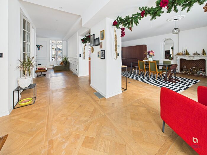 Maison à vendre - Béziers, Centre-ville, Palais des Congrès, Garibaldi, Gambetta - 8 pièces - 6 chambres