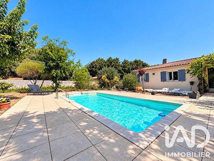 Maison 5 pièces à Rochefort-du-Gard, à vendre