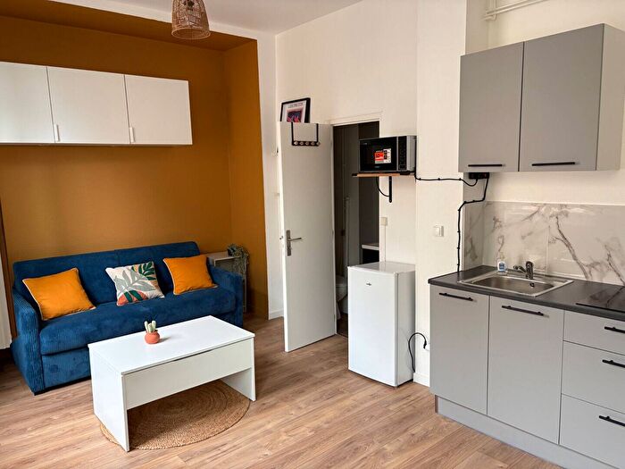 Appartement à louer - Coteaux Ouest-Pasteur, Rouen - 1 pièce