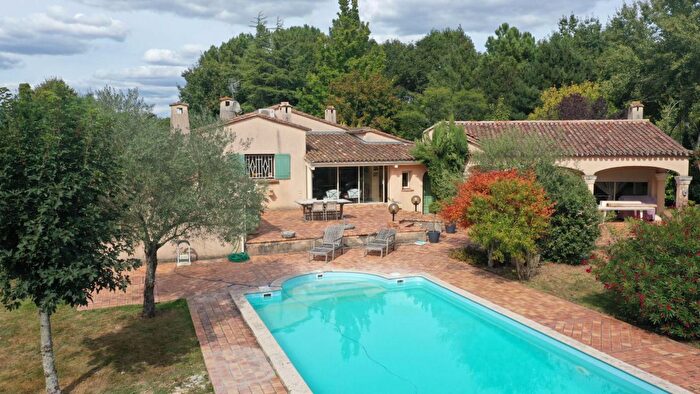 Maison à vendre - Pugnac - 6 pièces - 4 chambres