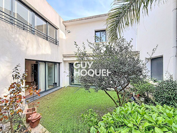 Appartement à vendre - Mouans-Sartoux - 4 pièces - 3 chambres