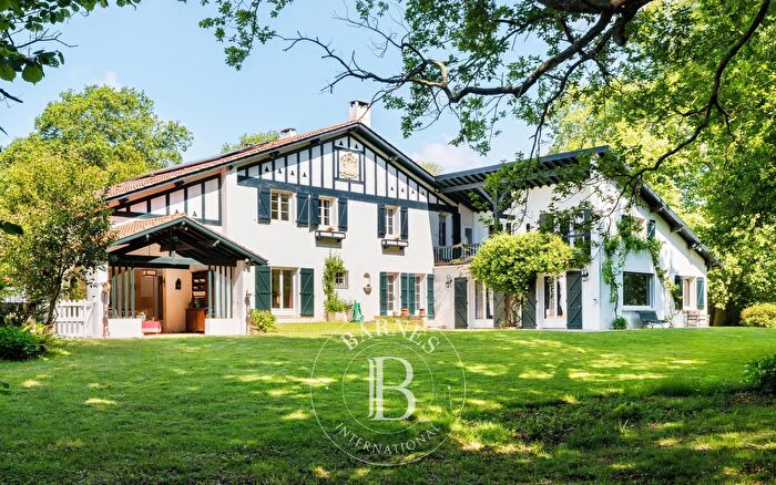 Maison à vendre - BayonneBayonaBaiona, Saint-Léon - 11 pièces - 5 chambres