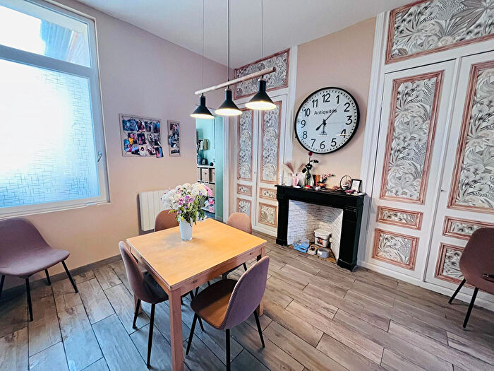 Maison 9 pièces à vendre à Calais, Crèvecoeur