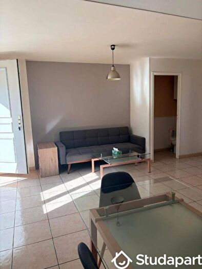 Saint Martin, Troyes - Appartement 2 pièces à louer