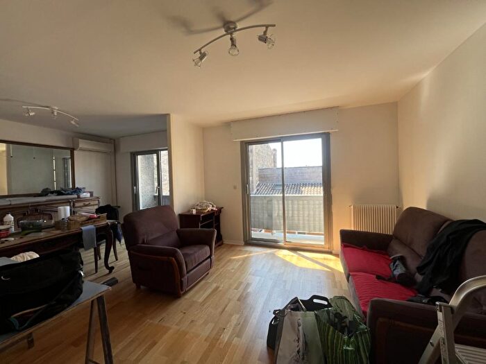 Bordeaux, Nansouty : Appartement 4 pièces à louer
