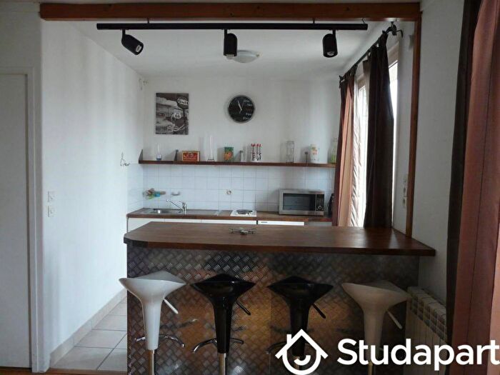 Abbaye, Grenoble : Appartement 1 pièce à louer