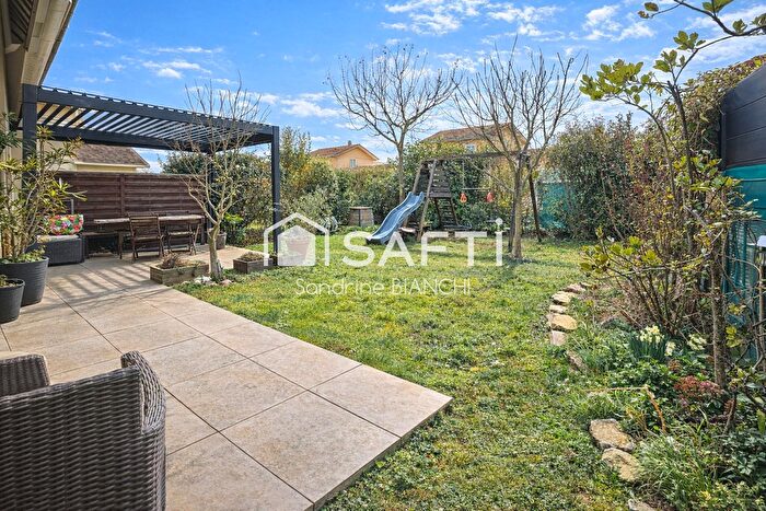 Maison à vendre - Charvieu-Chavagneux - 5 pièces - 4 chambres