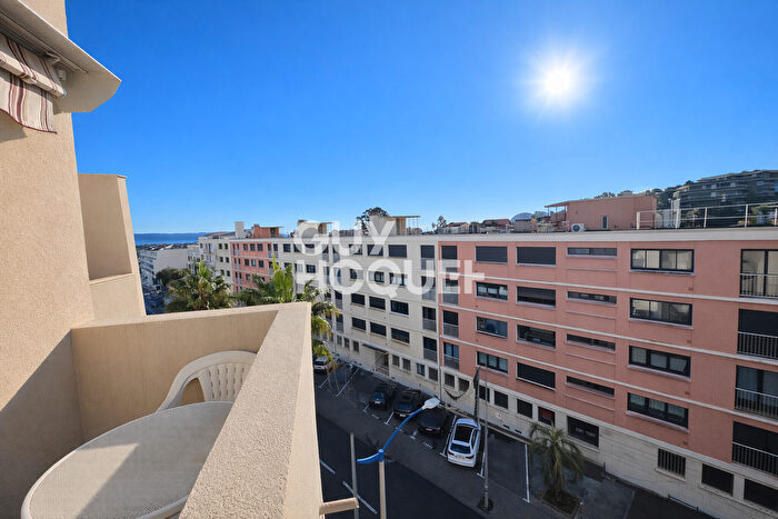 Appartement à vendre - Cavalaire-sur-Mer, Centre-ville - 1 pièce