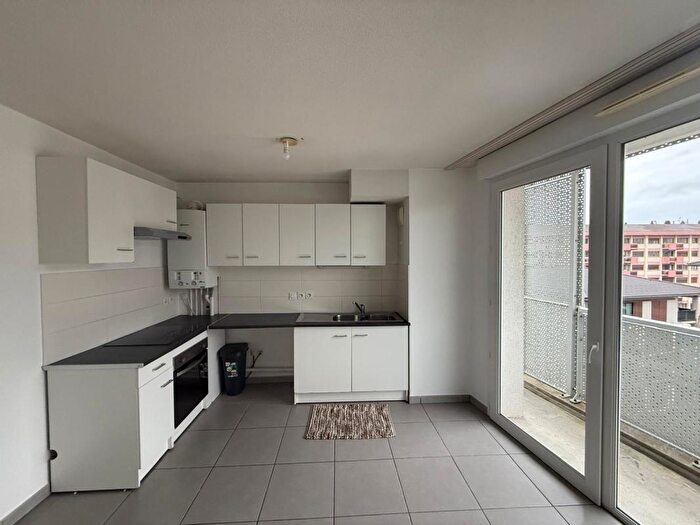 Appartement à louer - Annemasse, Vernand - 3 pièces - 2 chambres