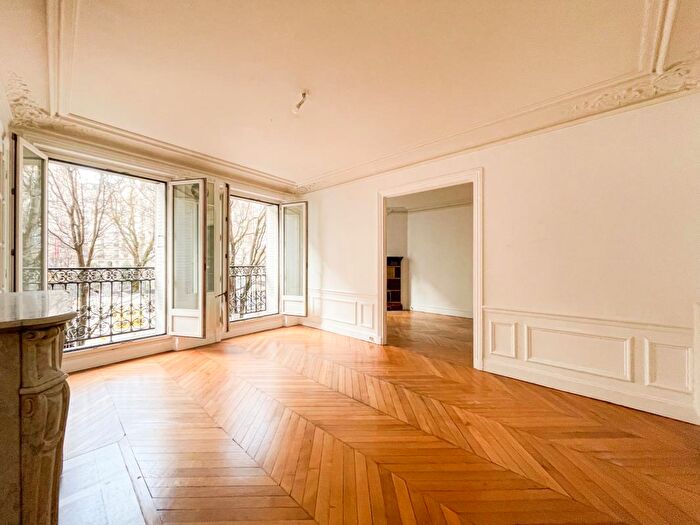 Appartement à vendre - Paris e , Jules Joffrin - 4 pièces - 2 chambres