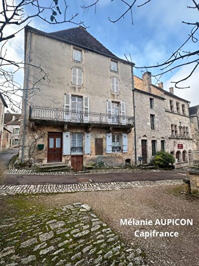 Maison à vendre - Flavigny-sur-Ozerain - 8 pièces - 3 chambres