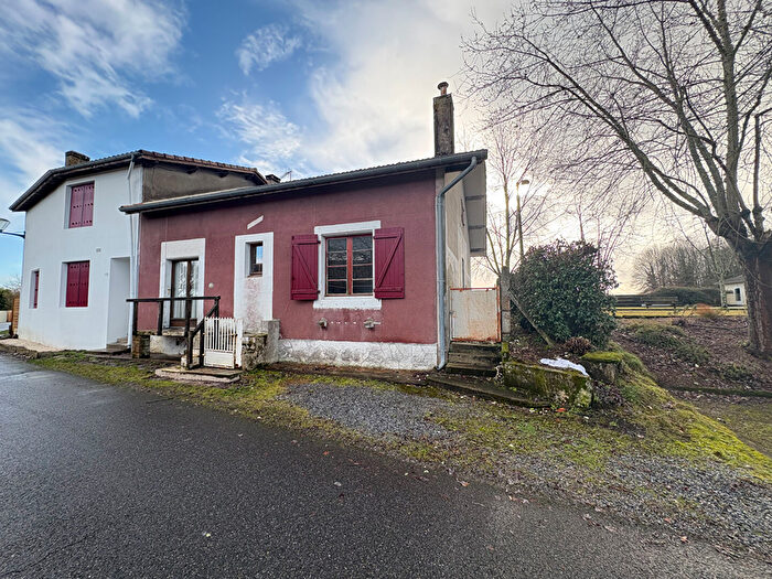 Maison à vendre - Le Leuy - 5 pièces - 3 chambres