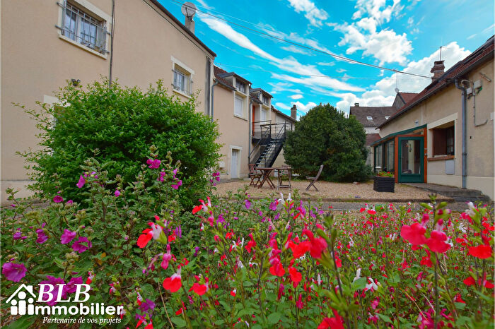 Appartement à vendre - Saint-Arnoult-en-Yvelines - 2 pièces - 1 chambre