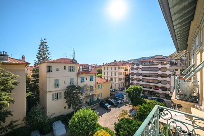 Nice, Borriglione : Appartement 3 pièces à vendre